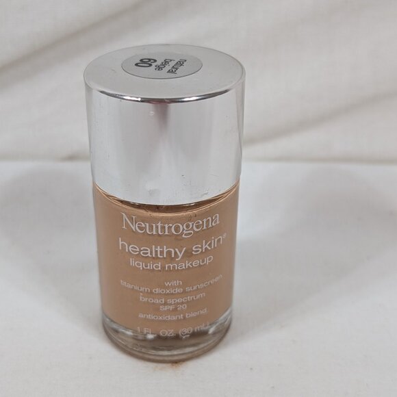 Neutrogena | Makeup | Neutrogena Natural Beige Foundation | Poshmark